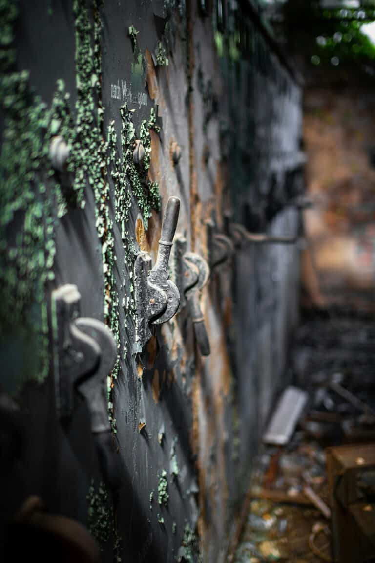 Urbex Photography Guide: Styles, Tips And Photographers
