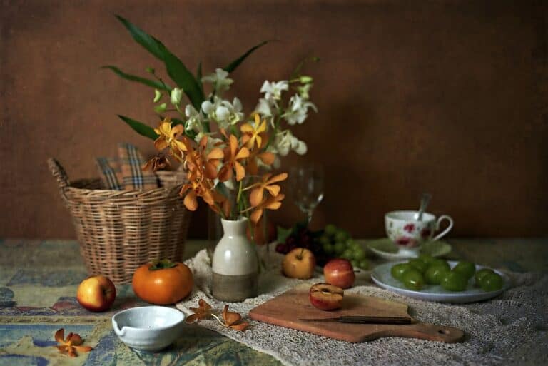 How Do You Arrange Still-Life Photography: 8 Expert Tips