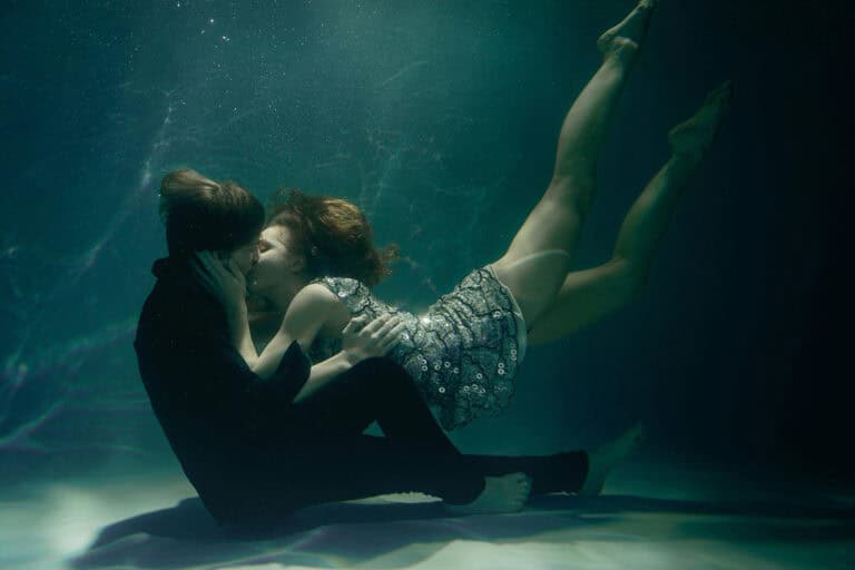 Water Photoshoot Ideas: 10 Stunning Sparks