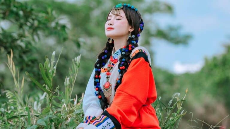 Colorful Portrait Photography: 5 Tips And Tricks