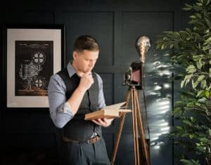 Environmental Portrait Photography: 5 Tips And Tricks