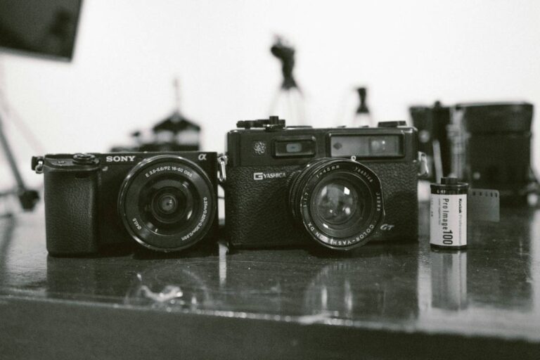 Analog Vs. Digital Photography: 6 Powerful Insights
